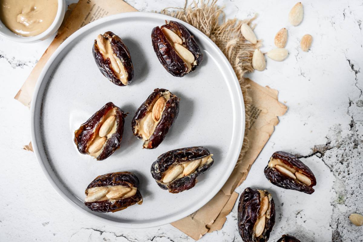 Mandulával töltött datolya - Magosbolt.hu